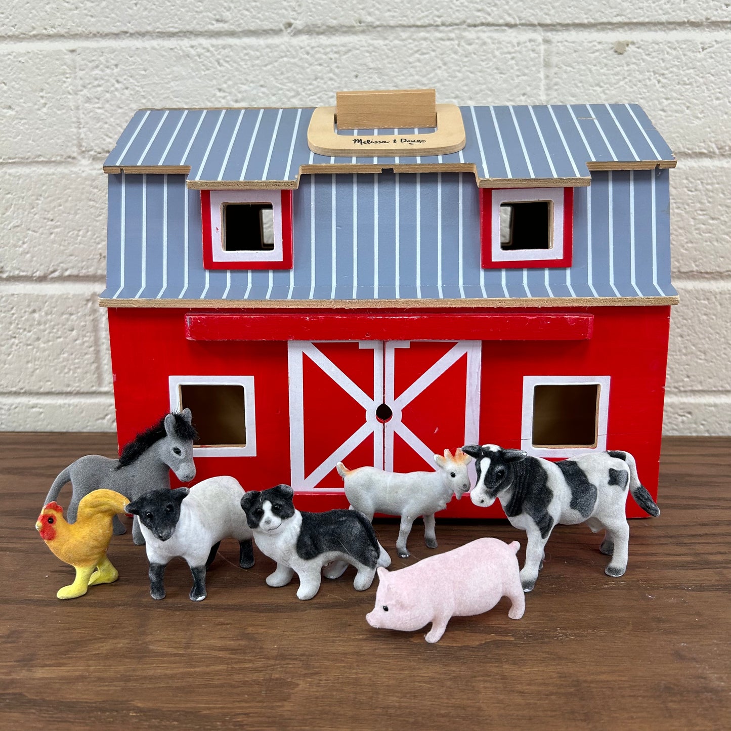 Fold & Go Barn – Little Bird