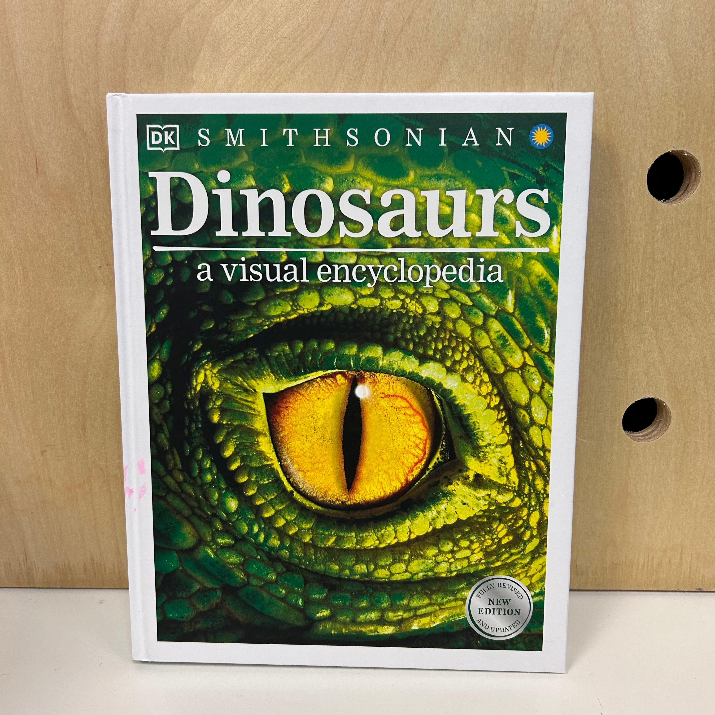 Smithsonian Dinosaurs Encyclopedia – Little Bird
