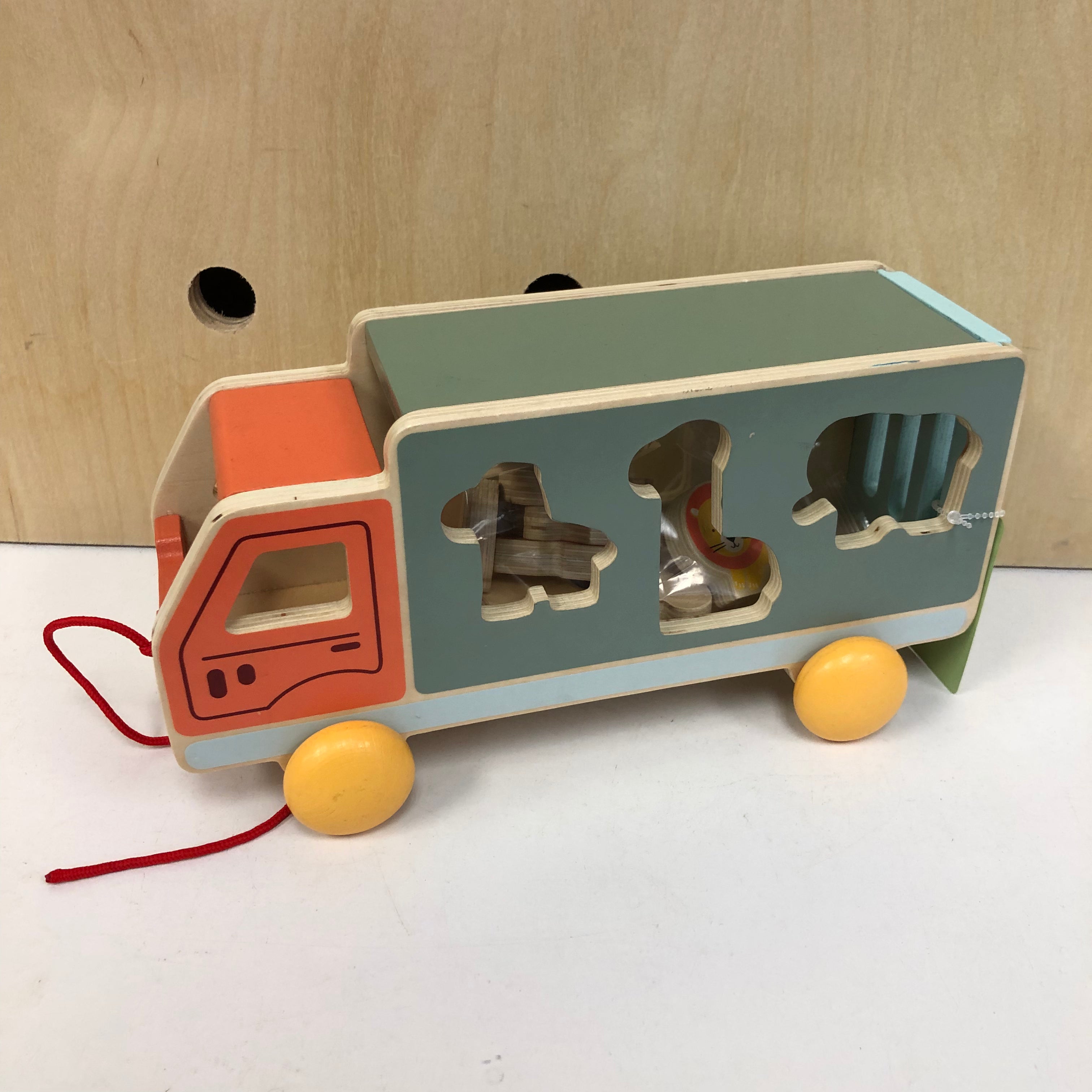 Wood Zoo Animal Carrier – Little Bird